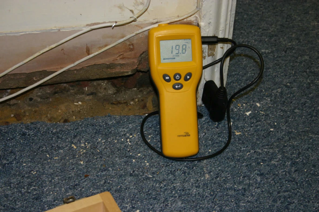 Controlling dampness diagnosis