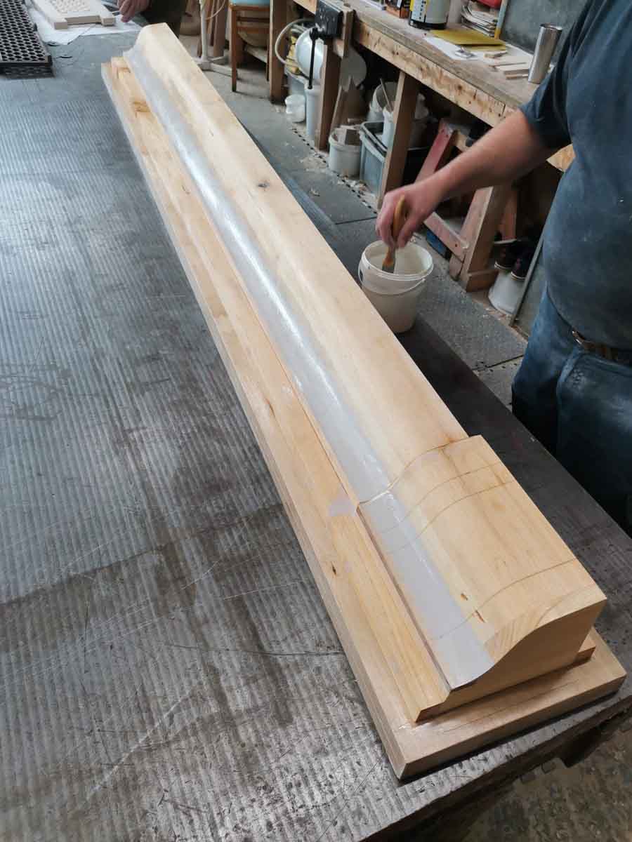 Bespoke cast iron guttering - bespoke cast iron pipes - bespoke hopper